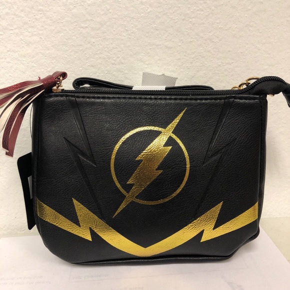 Bioworld | Bags | Bioworld Dc Comics The Flash Black Purse With Logo ...